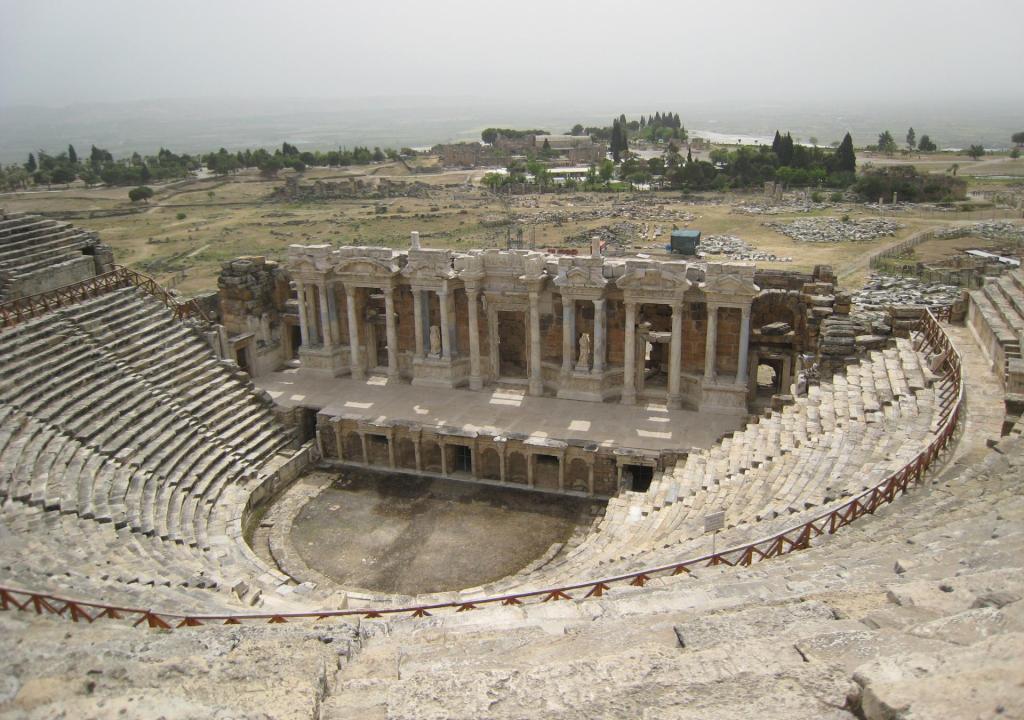 882 Amphitheatre with Pool – Jimbly's Wanderings